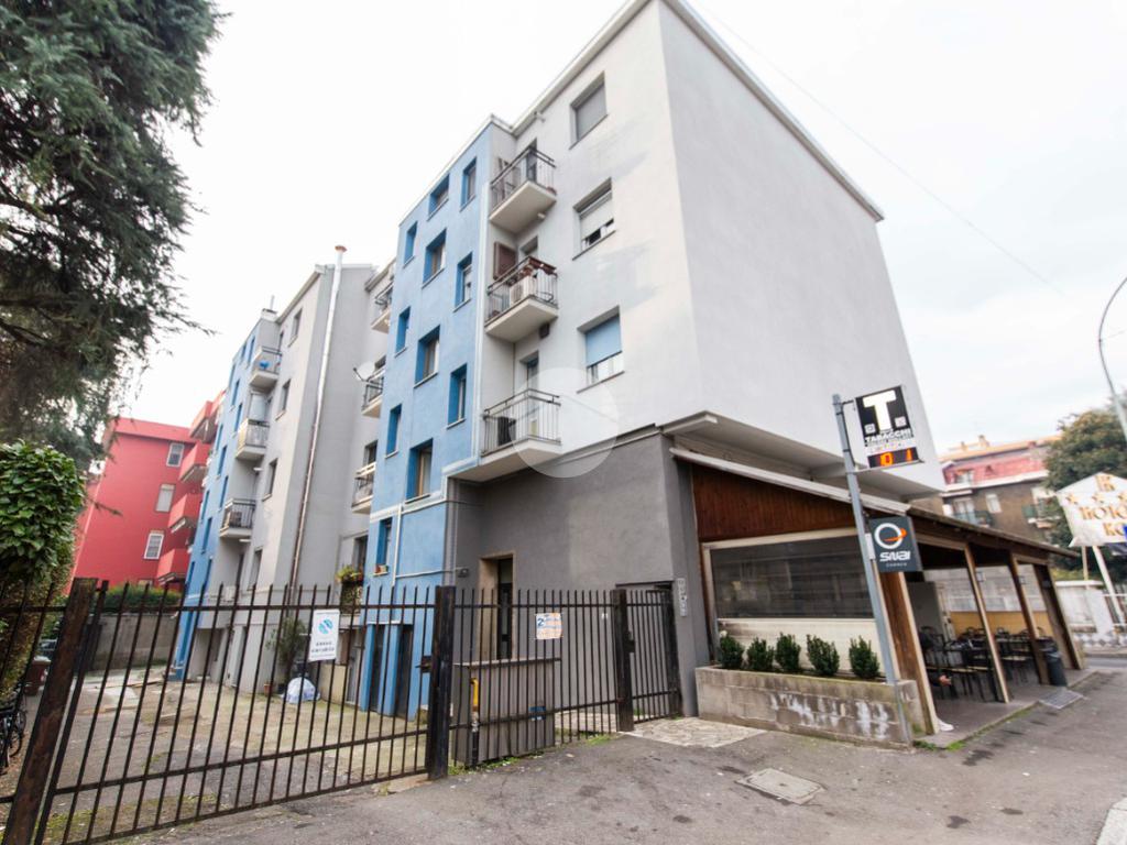 Bilocale in vendita a Cesano Boscone - Milano. € 198.000, 70 Mq ...